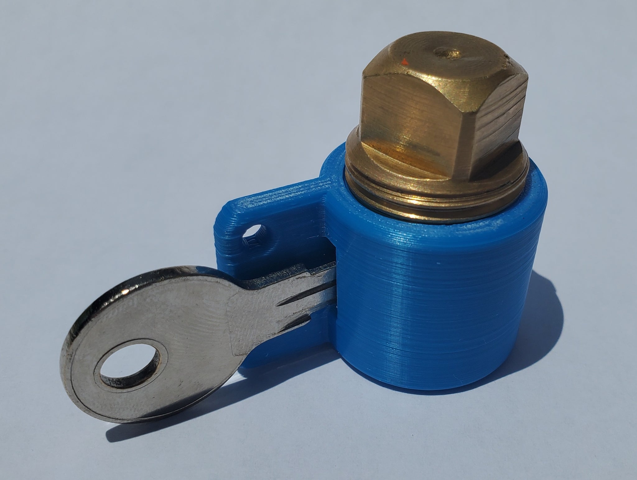 PlugKeyper (Blue) - boat drain plug reminder. – plugkeyper